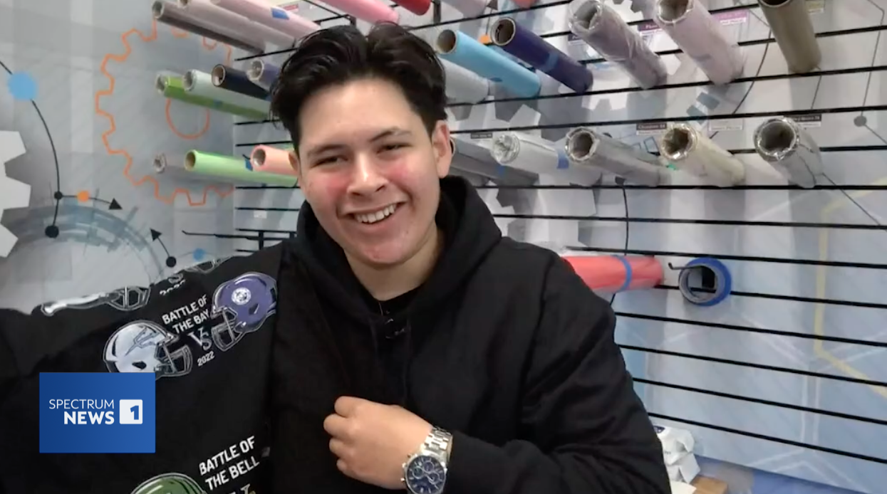 Weekly roundup: Newport-Mesa’s Spyder Lab gives students business ...